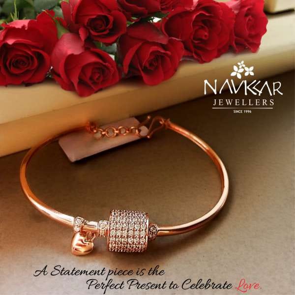 5 JEWELLERY GIFT IDEAS FOR LADIES | by Navkkar Jewellers | Medium