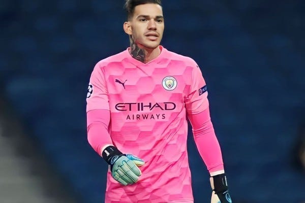 Kiper ManCity Remehkan Spurs dan Aston Villa: Gak Bisa Juara - Sella ...