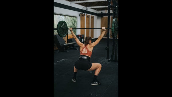 Empowering Strength: The Benefits of Lifting Belts for Women and the ...