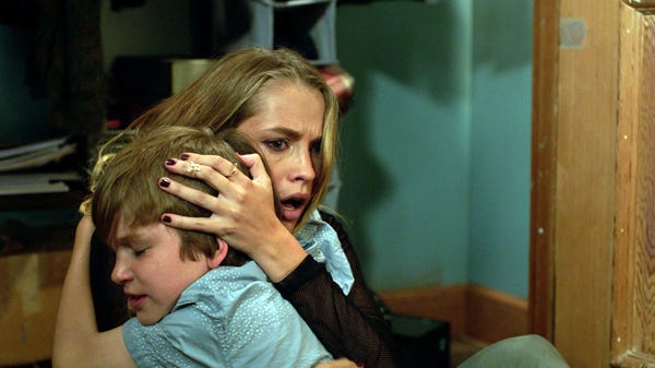 Interview (Written): Eric Heisserer (“Lights Out”) | by Scott Myers ...