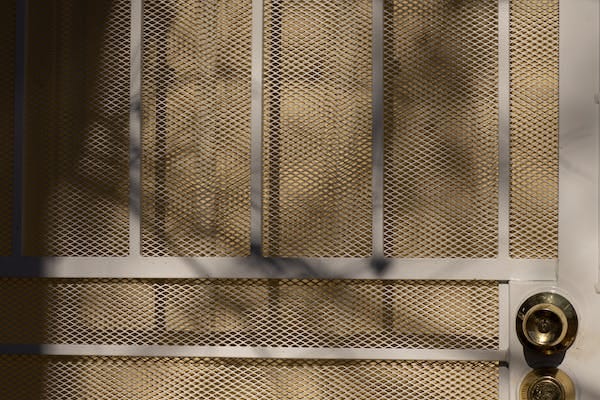 Easy Decoding: Unraveling the Balking Pattern in Go for Effortless Mastery — Hacking with Go ...