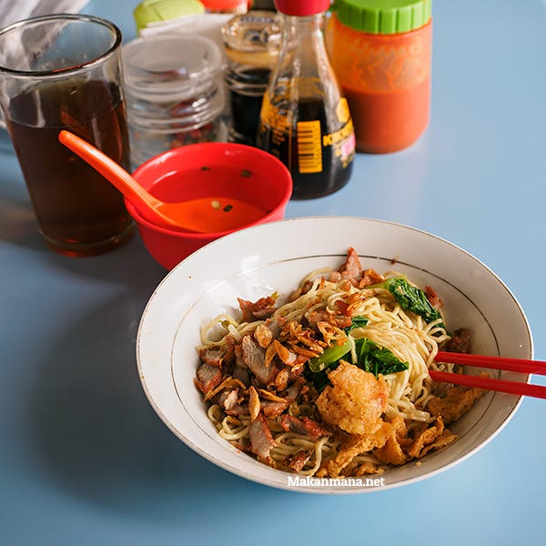 Mie Bagan Jalan Madong Lubis, Ex Jalan Biawak | by zhoueats | Medium