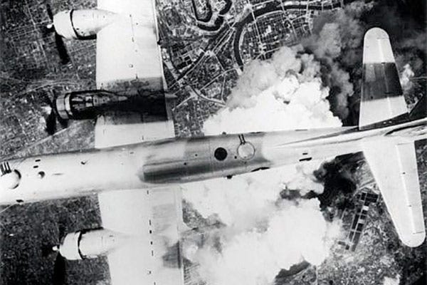 The 70th anniversary of the Tokyo firebombing in 1945 | by Tony Smyth ...