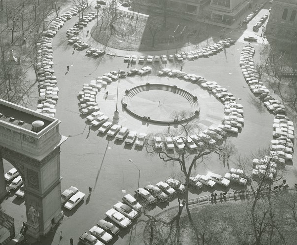 Old Photos Of Washington Square: A Journey To The Analog Past | by NYU ...