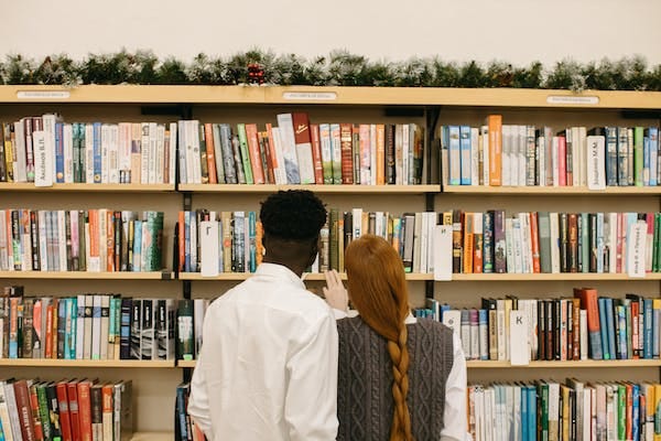 The Complete Guide to Book Lovers | by Randyadkins | Medium