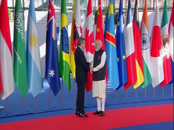 PRIME MINISTER NARENDRA MODI IN ROM Prime Minister Narendra Modi ...