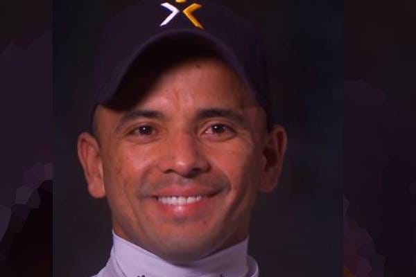 Jose Lezcano Biography — Panamanian Jockey - Biographyset - Medium