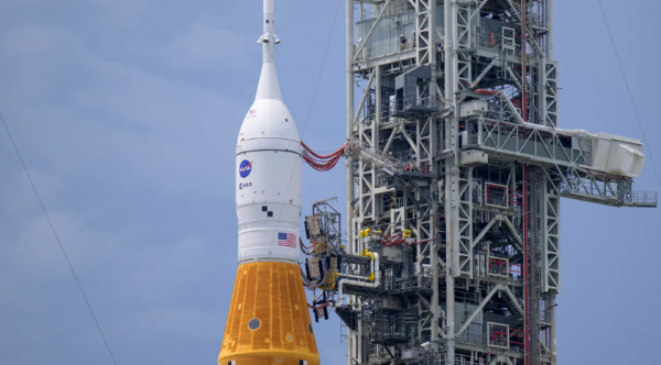 NASA PREPARES FOR THE PLANNED SATURDAY MOON ROCKET LAUNCH | by Industry ...