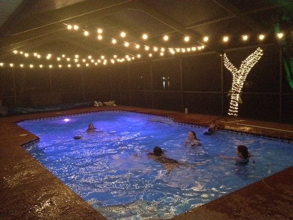 Reasons Why You Should Avoid Hanging String Lights Over Your Swimming ...