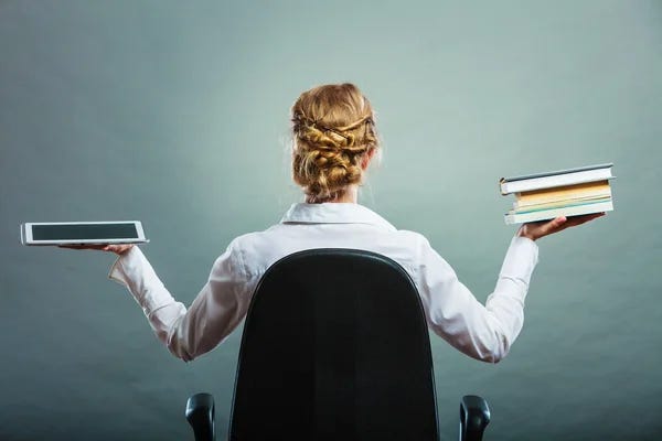 Books V/s Internet — which one is the best? | by Dishia Ijaz | Jul ...