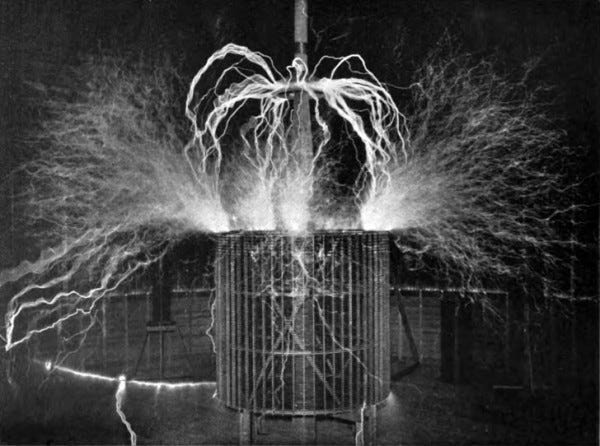 Tesla Bobini. Tesla bobini, Nikola Tesla tarafından… | by Kagan Yegin ...