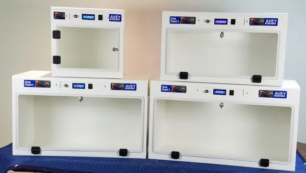 Exotic Bird Brooder Incubator: A Haven for Avian Enthusiasts. | by ...