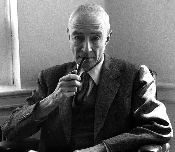 Biografi J. Robert Oppenheimer — Annisa X7 | by Annisa Nurmalika P ...