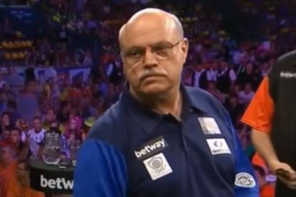 Larry Butler Biography — 1994 PDC World Matchplay Winner - Biographyset ...
