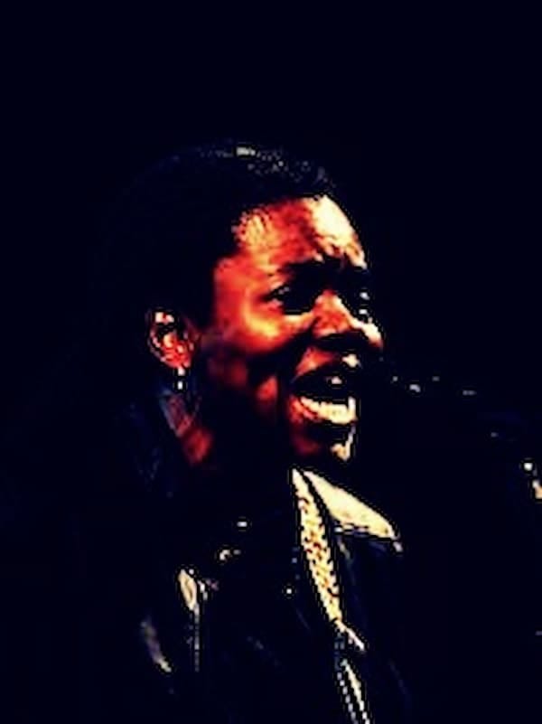 Tracy Chapman: Unveiling the Enigma — Top 10 Unknown Facts - top10foryou - Medium