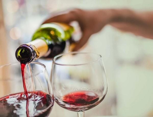 What are the common aromas of wine - Lynette Fletcher - Medium