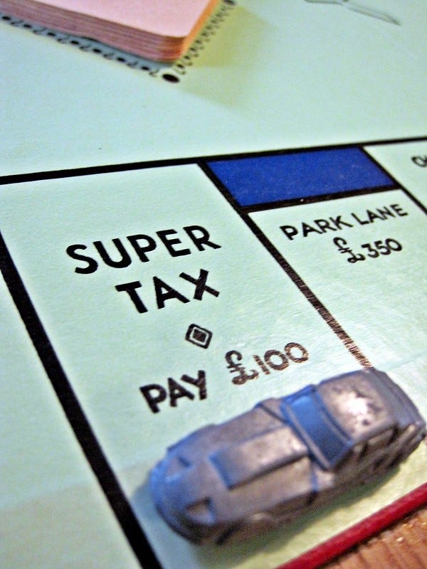 Avoid Scams: Tax Season Phishing Calls — UMe Credit Union | by CM Peterson | Medium