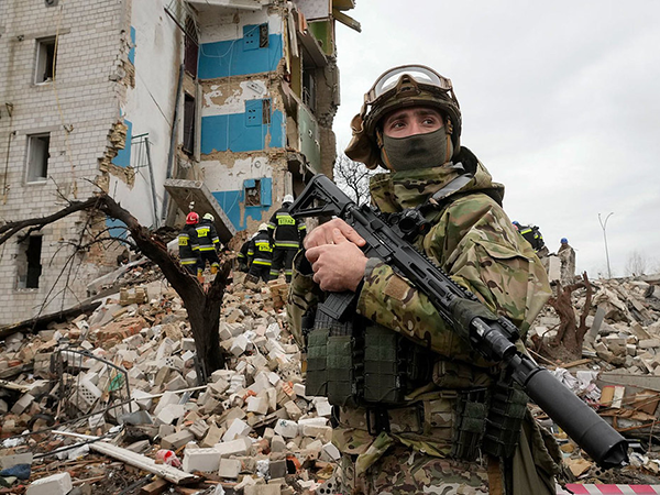 My Honest Analysis of the Ukraine War | by ayodele arowosegbe | Medium