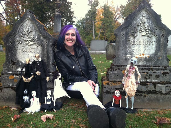 Beth Robinson, Eclectix Interview 50 | by Eclectix Art | Medium