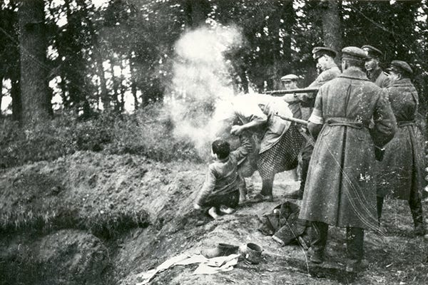 Holocaust by Bullets: The Early Collaboration to Wipe Out Europe’s Jews ...