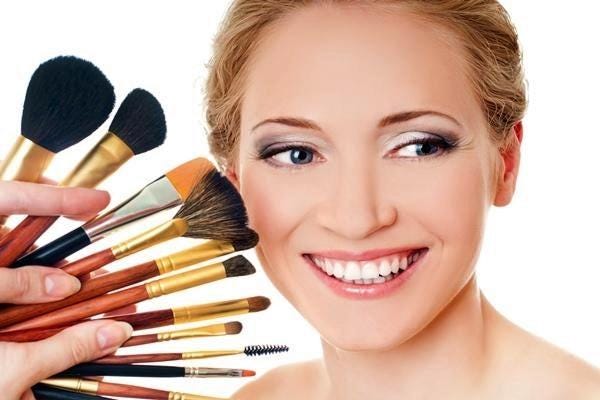 Best beauty service at home Chandigarh | by Facelift India | Medium