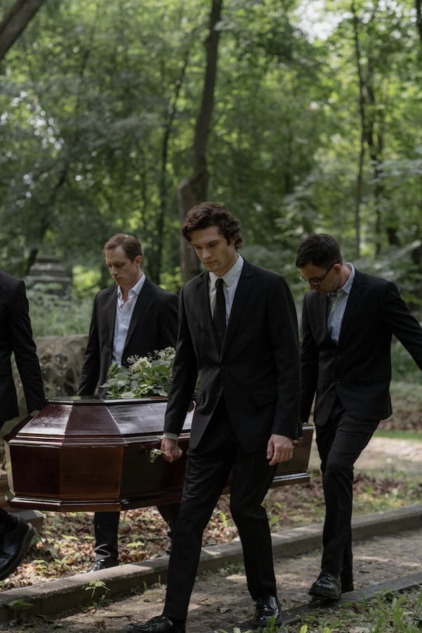 What Death seems Like But isn’t. How can the dead be truly dead when ...