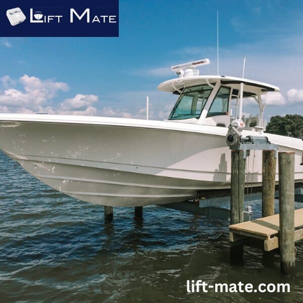 Smart Boat Lift Control Made Easy with Lift Mate - Lift Mate - Medium