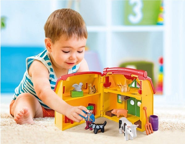 Cách chọn bộ đồ chơi cho bé gái 2 tuổi | by thiên thần yêu anh | do ...