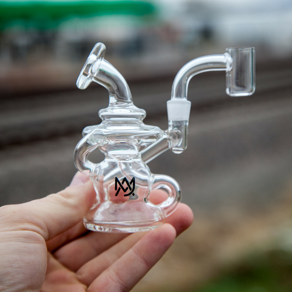 Choosing a Dab Rig. If you’re new to dabbing, then shopping… | by MJ ...
