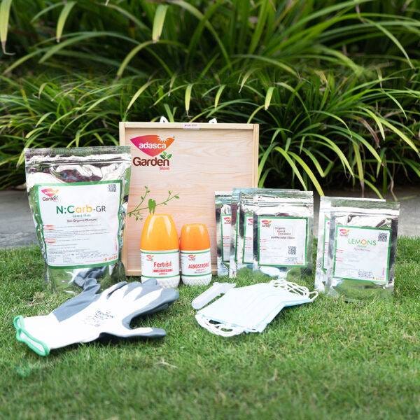 Blooming Bliss: The Ultimate Gardening Kit Our gardening kit is a ...