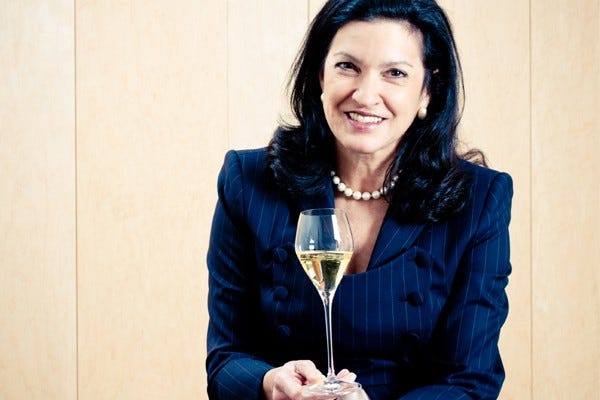 INTERVIEW WITH MAGGIE HENRIQUEZ. Mrs. Henriquez is a professional with ...