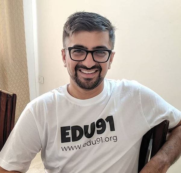 Neeraj Arora Insightful towards Personal Finance | by Asish Raz | Medium