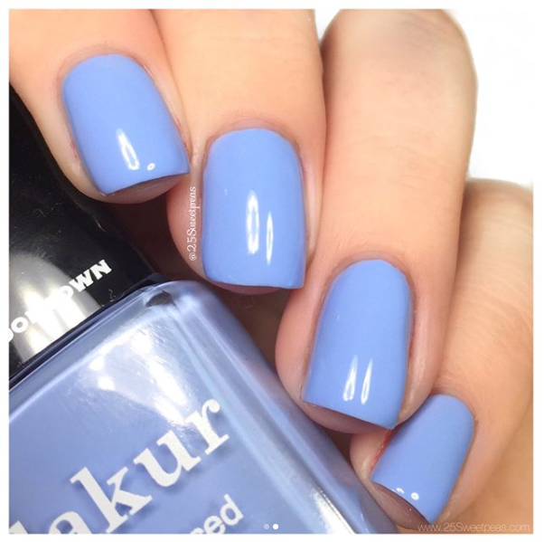 Goof-Proof Tips for Painting Your Own Nails | by LONDONTOWN USA | Medium