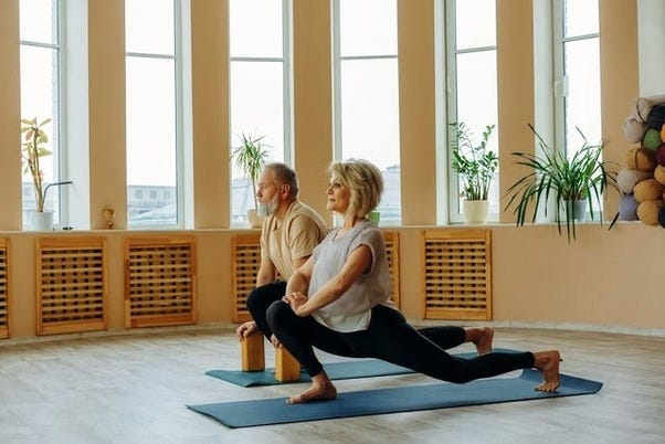 Healthy Life Above 50 Years: The Pros of Gym and Food to Aged People ...