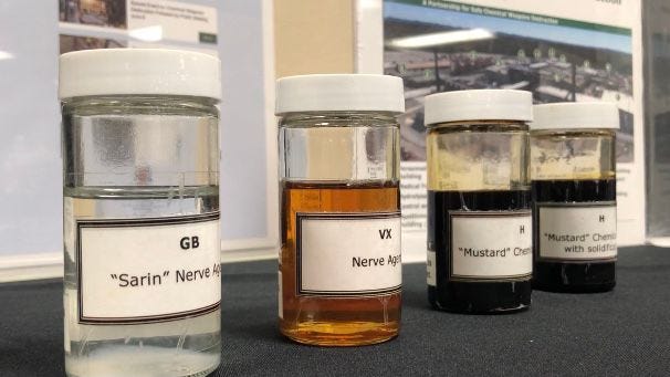 What does Novichok do to the body? What does the VX nerve agent do?, VX ...