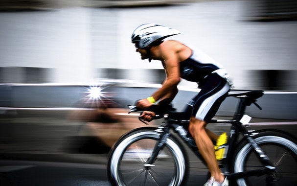 25 Creative Motion Blur Photographs | by Photographic Blog | Medium