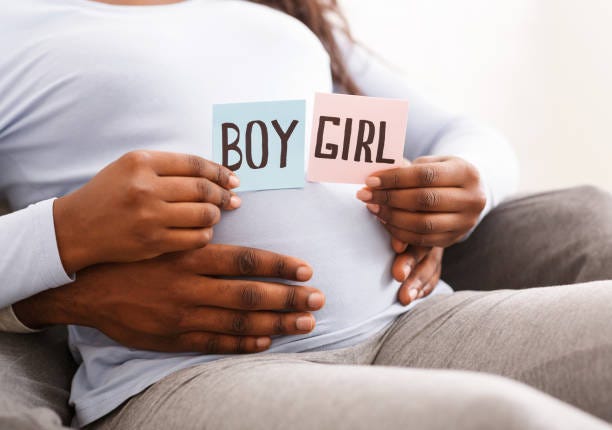 30 SIGNS YOU’RE HAVING A BABY BOY VS BABY GIRL (Gender Prediction ...