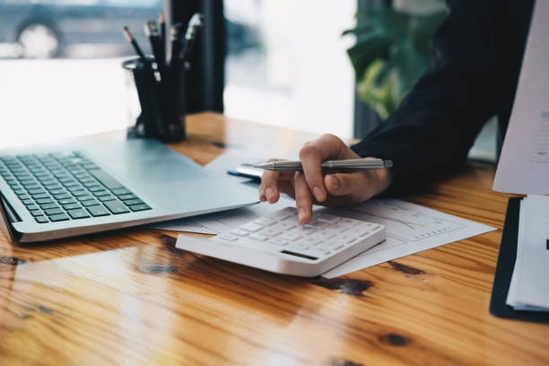 Comprehensive Guide to Hiring a Tax Accountant in NYC | by Sally Hickman | Oct, 2024 | Medium