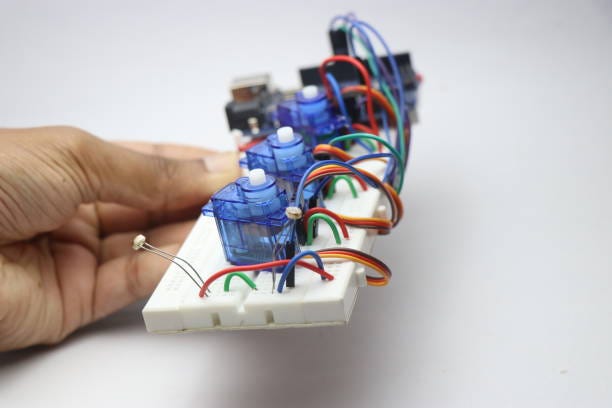 Global Microcontroller Market By End Users Product And Geography — Global Forecast 2024 2033