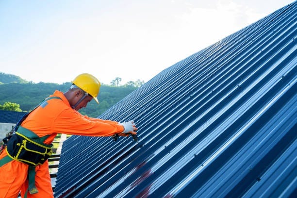 Qualities to look for in a roofing contractor | by General Contractors ...