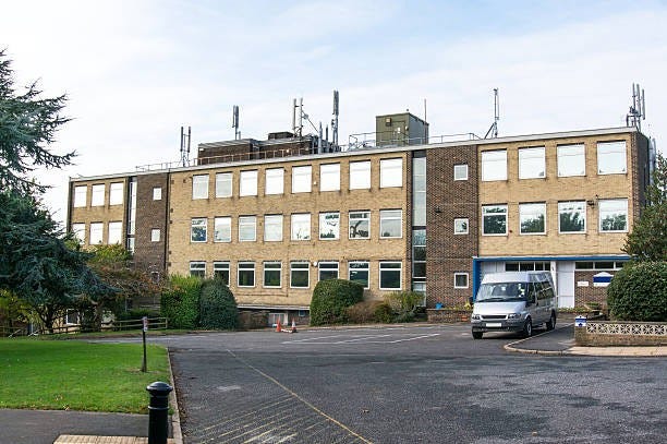 Looking for a Minibus Hire? - paulsminibushireuk - Medium