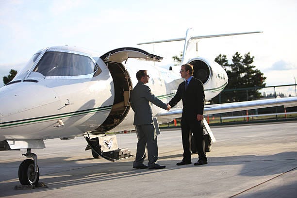 The Ultimate Guide to Choosing a Professional Private Jet Broker | by ...