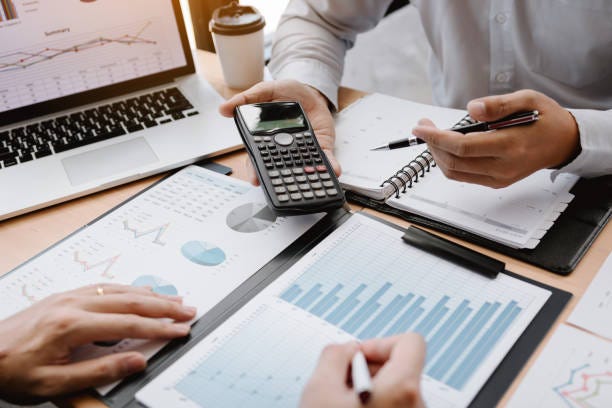 Robert Taylor Sewell | Finance Professional - Robert Taylor Sewell - Medium