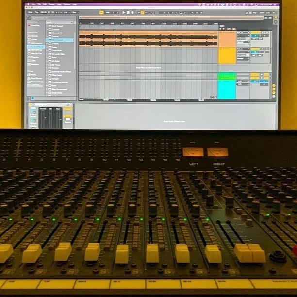 Airwaves: Your Premier Choice for Audio Visual Solutions in Delhi | by ...