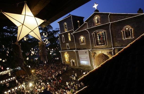 Simbang Gabi: A Filipino Christmas Tradition | by Mabuhay Travel | Medium