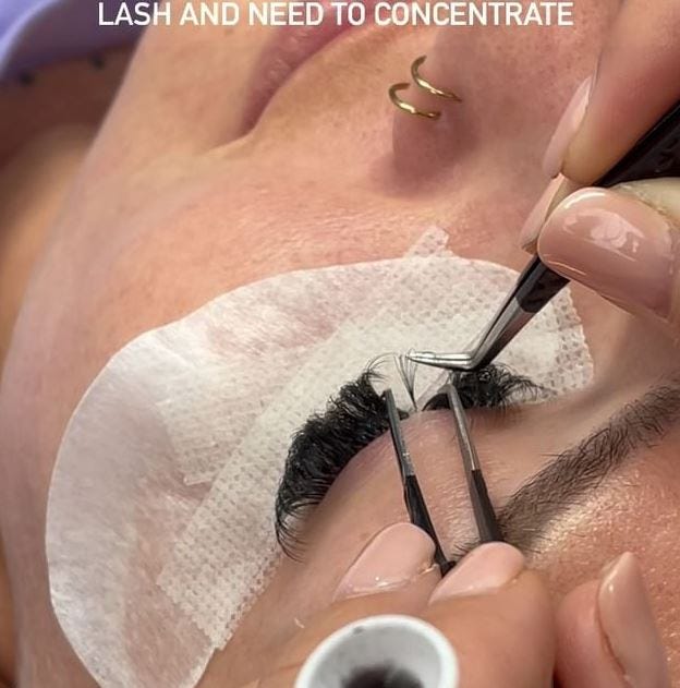 Eyelash Extensions Products Suppliers - Adelaidelashsuppliesaus - Medium