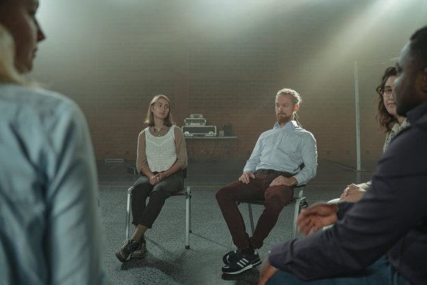 AA/NA Meetings — What To Expect. According to the American Addiction ...