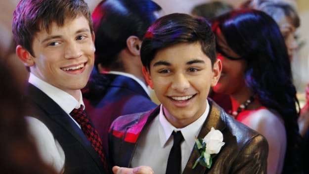 ‘Ugly Betty’ brings Justin out of the closet | by Kathleen Regalado ...
