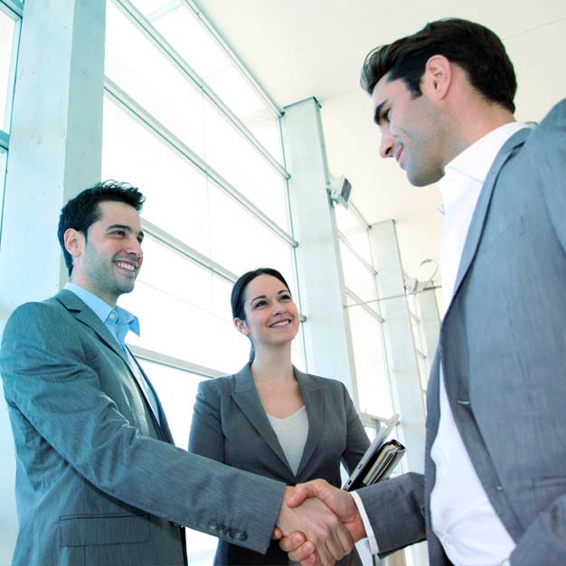 5 dicas para não fazer feio no Dia do Cliente | by Facilita Móvel | Medium