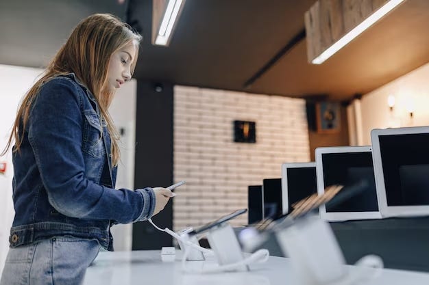 The Ultimate Guide to Finding the Best Electronics Store in the USA ...